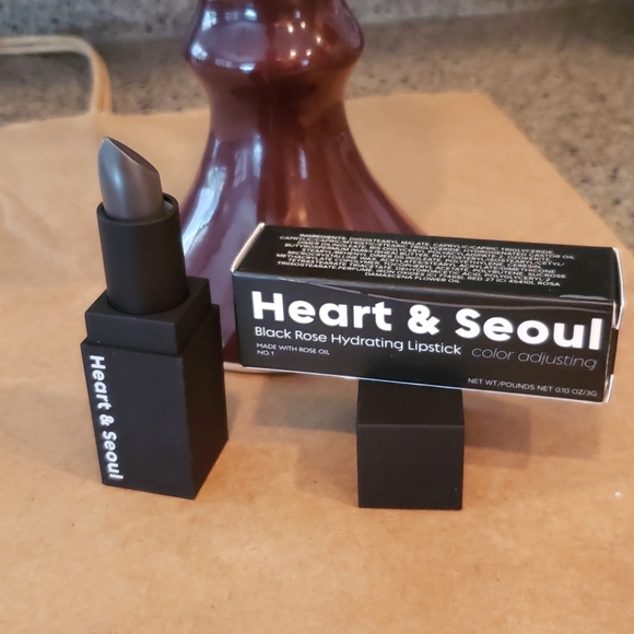 Heart And Seoul Makeup Heart Seoul Black Rose Hydrating Lipstick